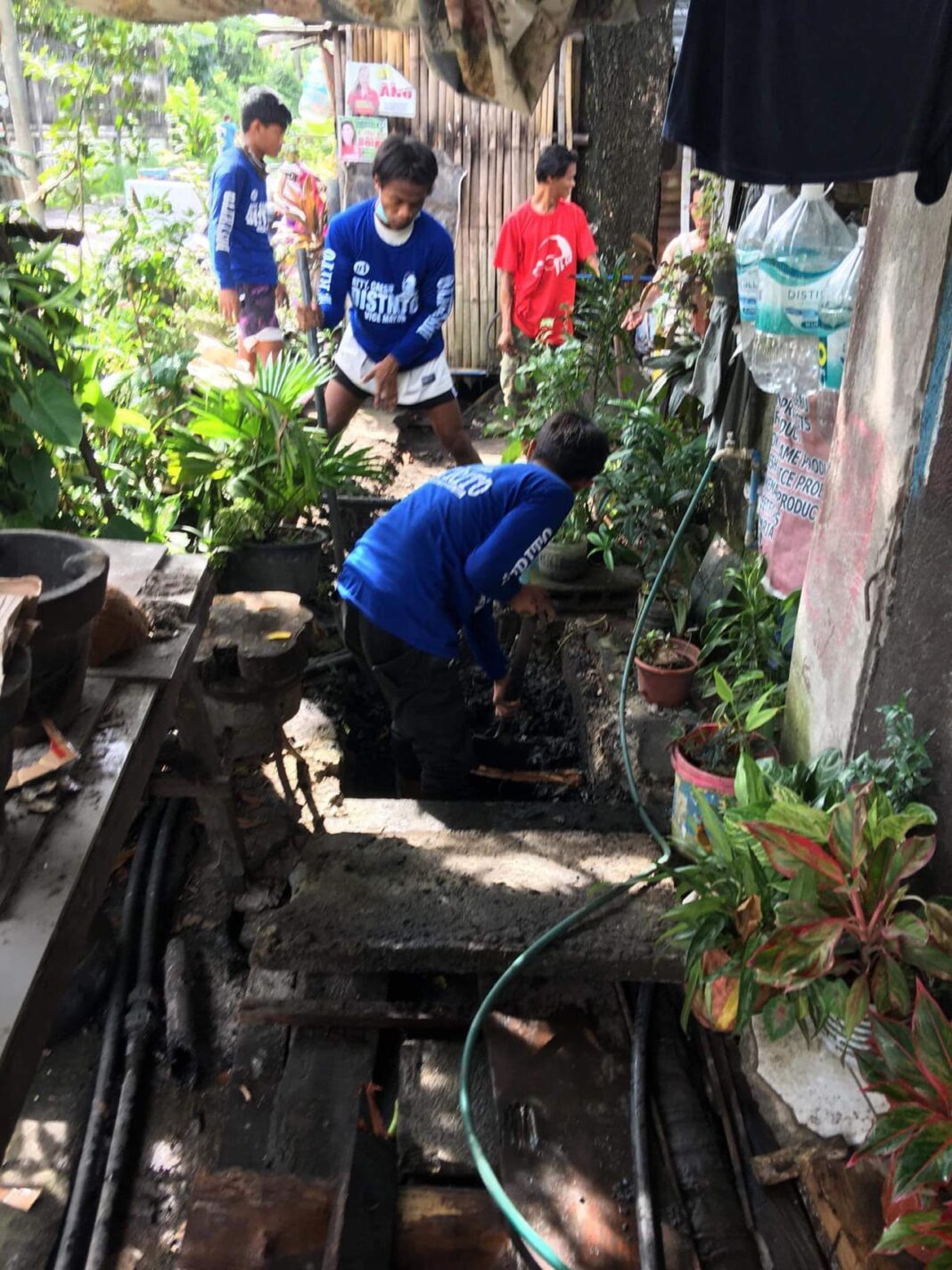 Thank you Kap Rosinie Distrito for Declogging our canal and manhole ...